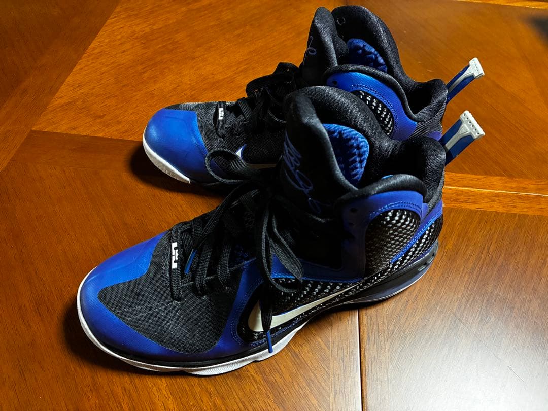 NIKE ナイキ　レブロン　LEBRON 9 KENTUCKY