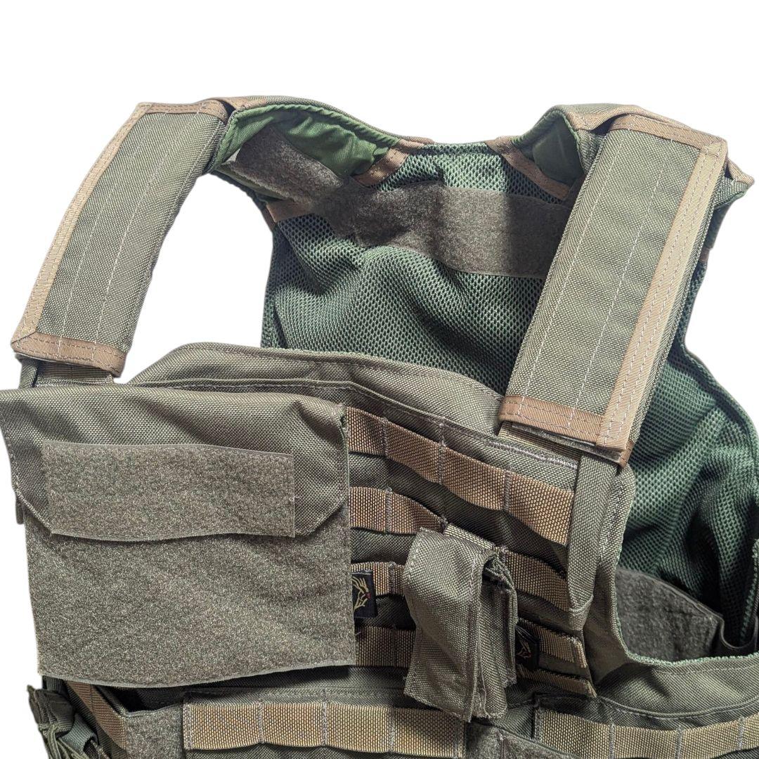 【希少品】FLLYE CORDURA タクティカルベスト ダミープレート付き