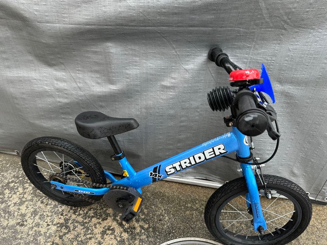 STRIDER 幼児用自転車 青 補助輪付き
