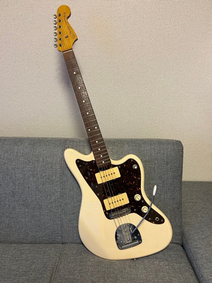 やや難あり Fender Japan Jazzmaster クリーム色