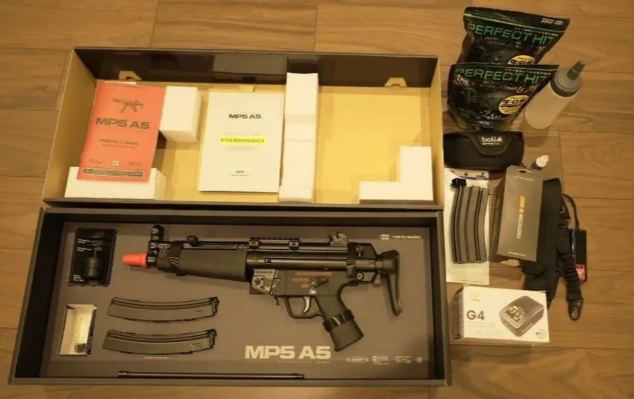 東京マルイ MP5 A5 次世代電動ガン　 サバゲーセット付き