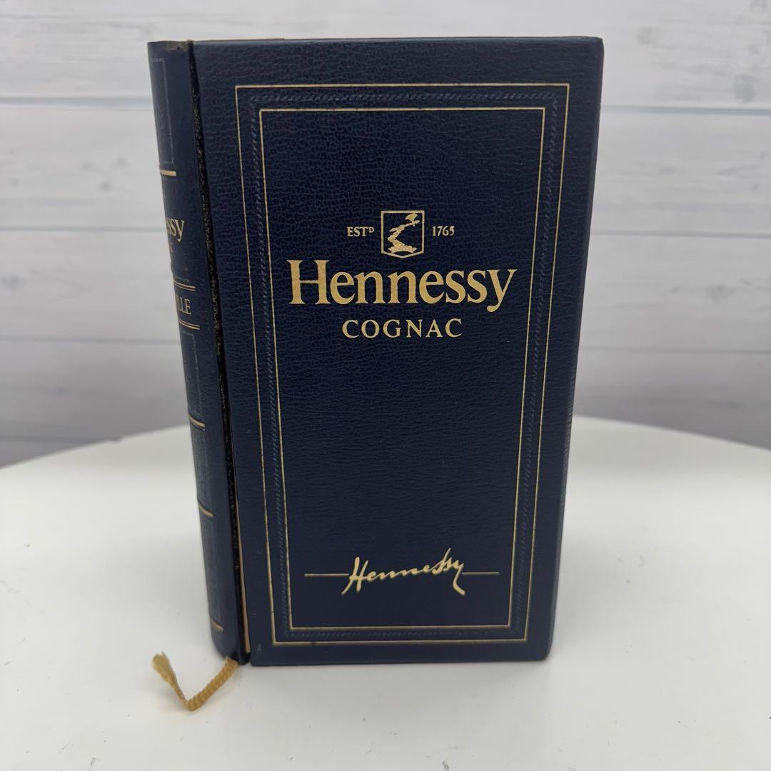 [未開栓] Hennessy ヘネシー　シルバートップブック型青箱700ml