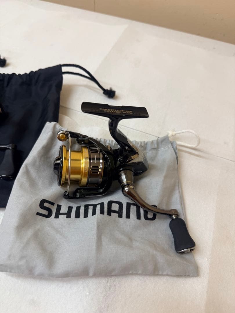 売約済みSHIMANO Vanquishスピニングリール2個CARDIFF 1個