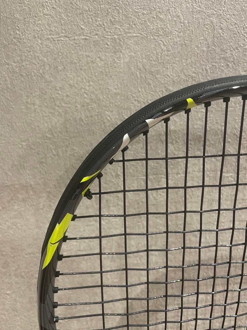 Babolat Pure Aeroテニスラケット