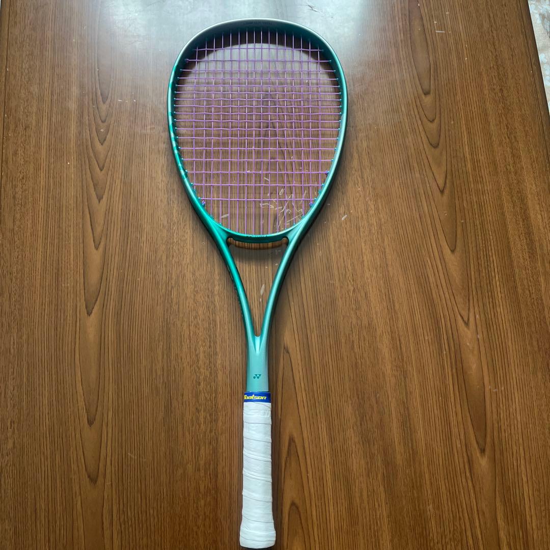 ほぼ新品！早い者勝ち！YONEX ボルトレイジ7 新色