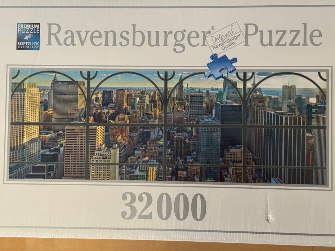 Ravensburger 32000ピース ジグソーパズル