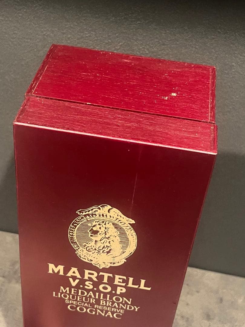MARTELL MEDAILLON スペシャルリザーブ V.S.O.P