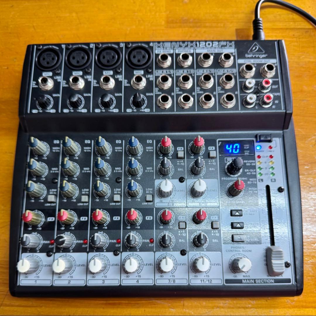Behringer XENYX 1202FX アナログミキサー 12チャンネル