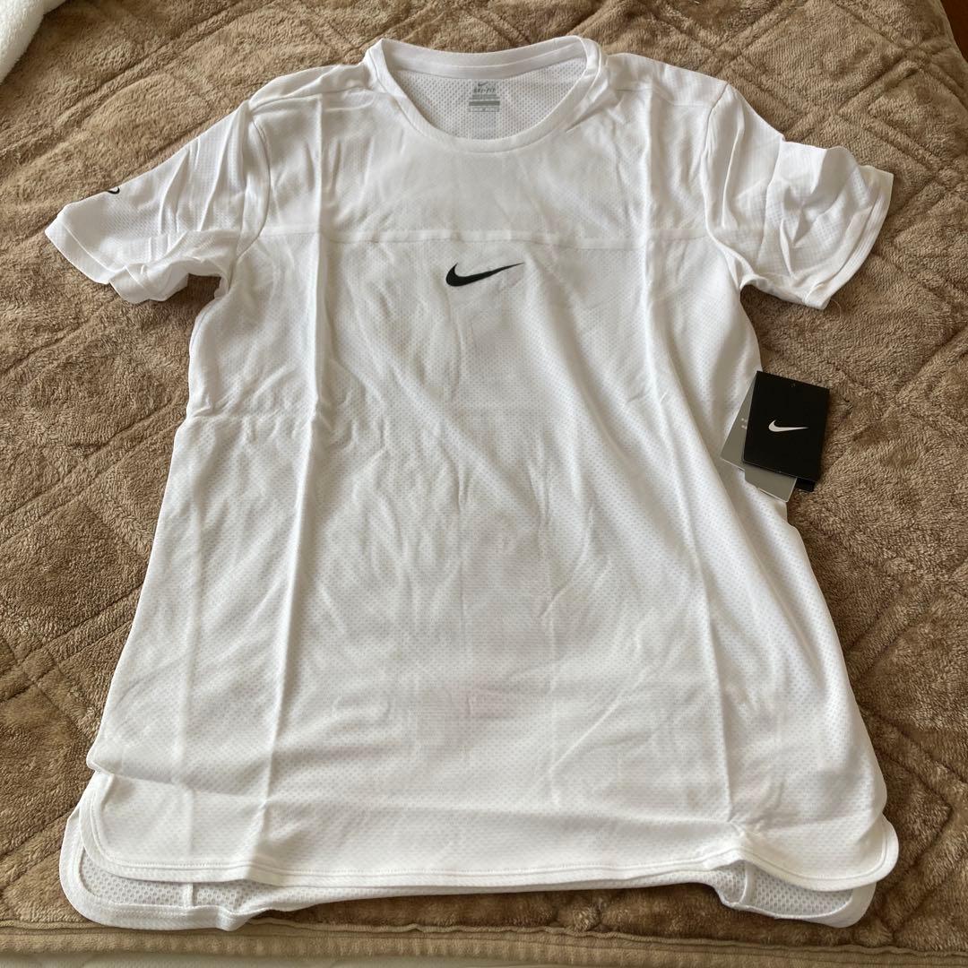 Nike Dri-FIT ナダルモデル　ゲームシャツ　ホワイト