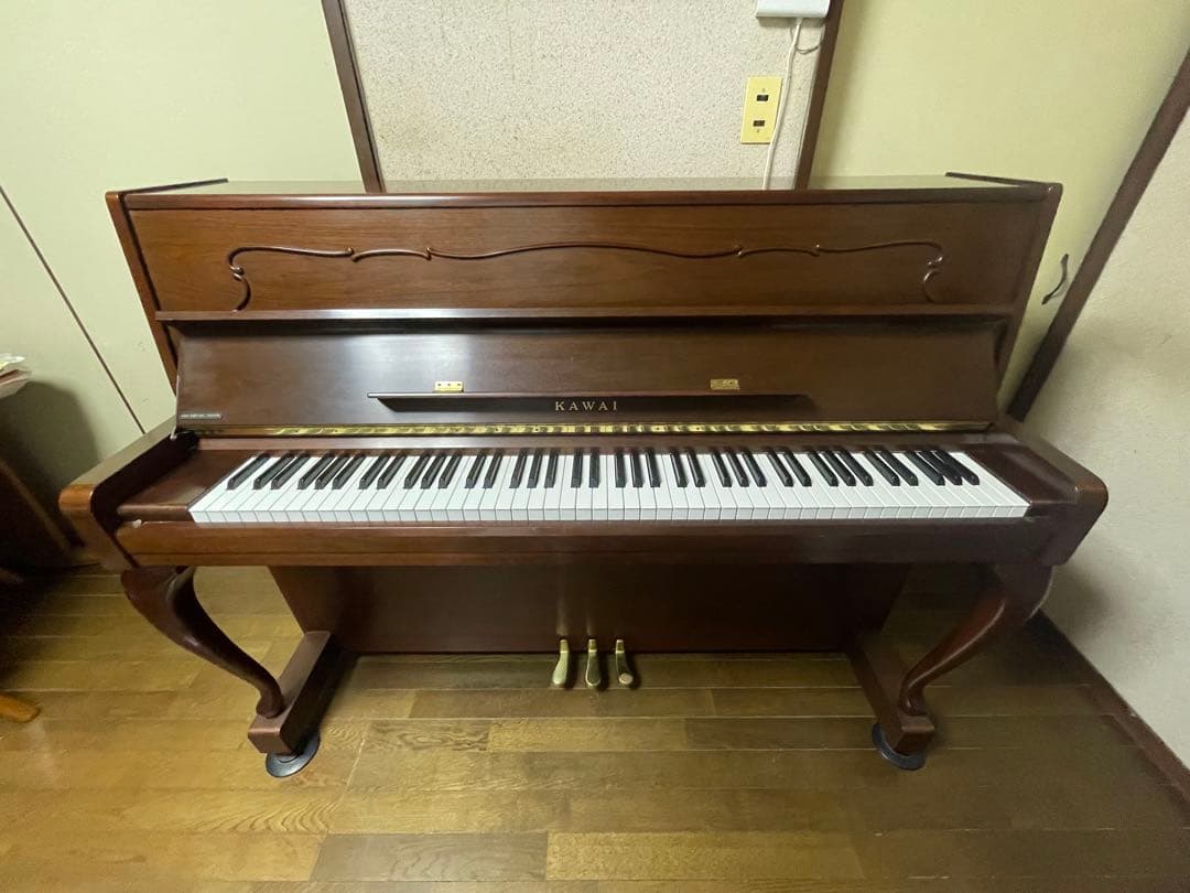 【上品なデザイン】KAWAI c-113 アップライトピアノ スツール付き