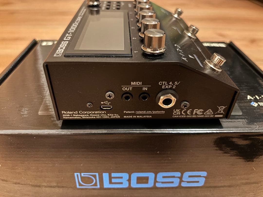 BOSS GT-1000CORE マルチエフェクター 元箱・付属品完備 美品