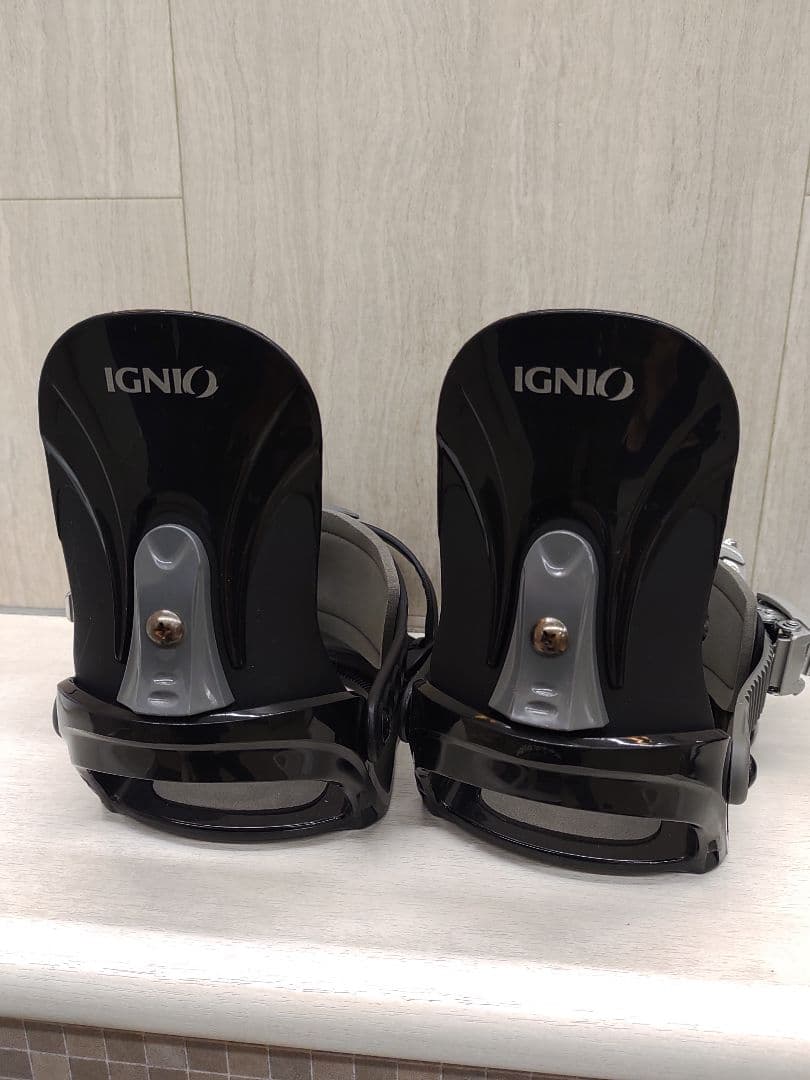IGNIO イグニオ ロッカー130スノーボードセットHEADヘルメット子供用