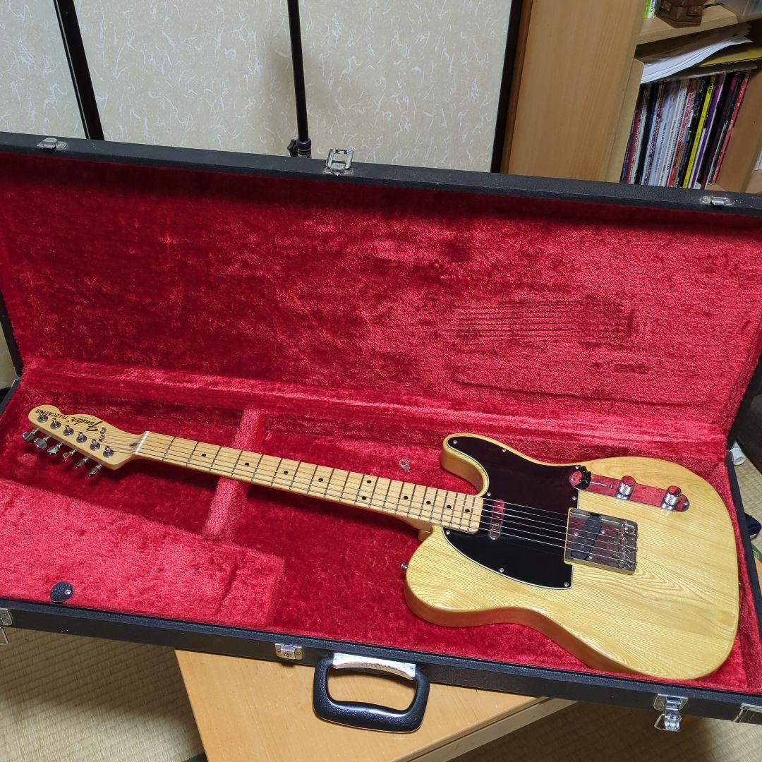 Fender Telecaster ナチュラル ハードケースにておくります。