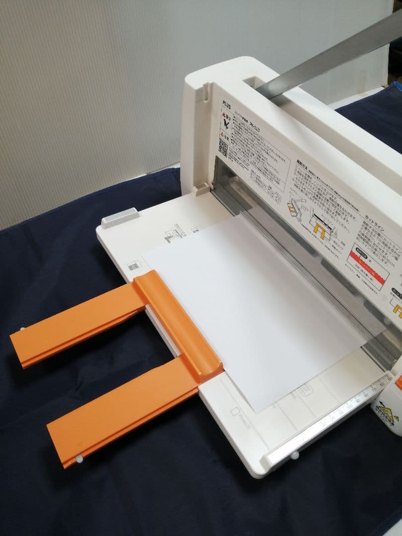PLUS コンパクト断裁機 PK-113　動作確認済　元箱無し