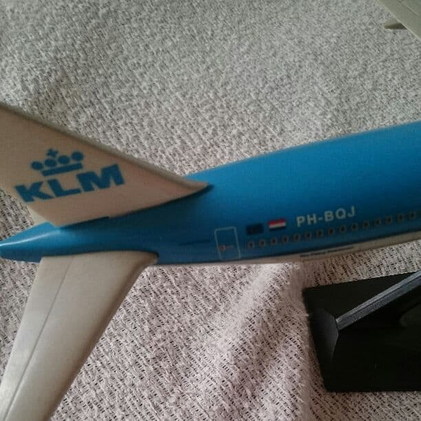 KLM航空 BOEING777-200 飛行機模型