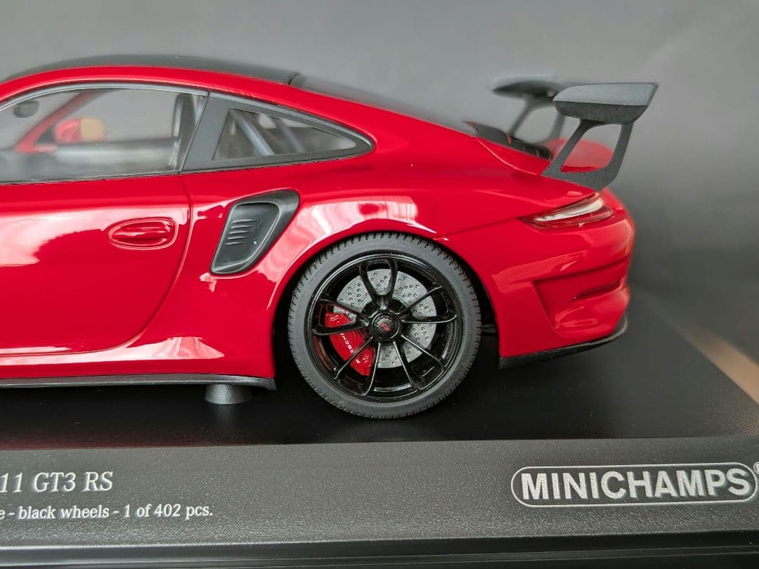 ミニチャンプス 1/18 ポルシェ 911 GT3 RS 2019 レッド