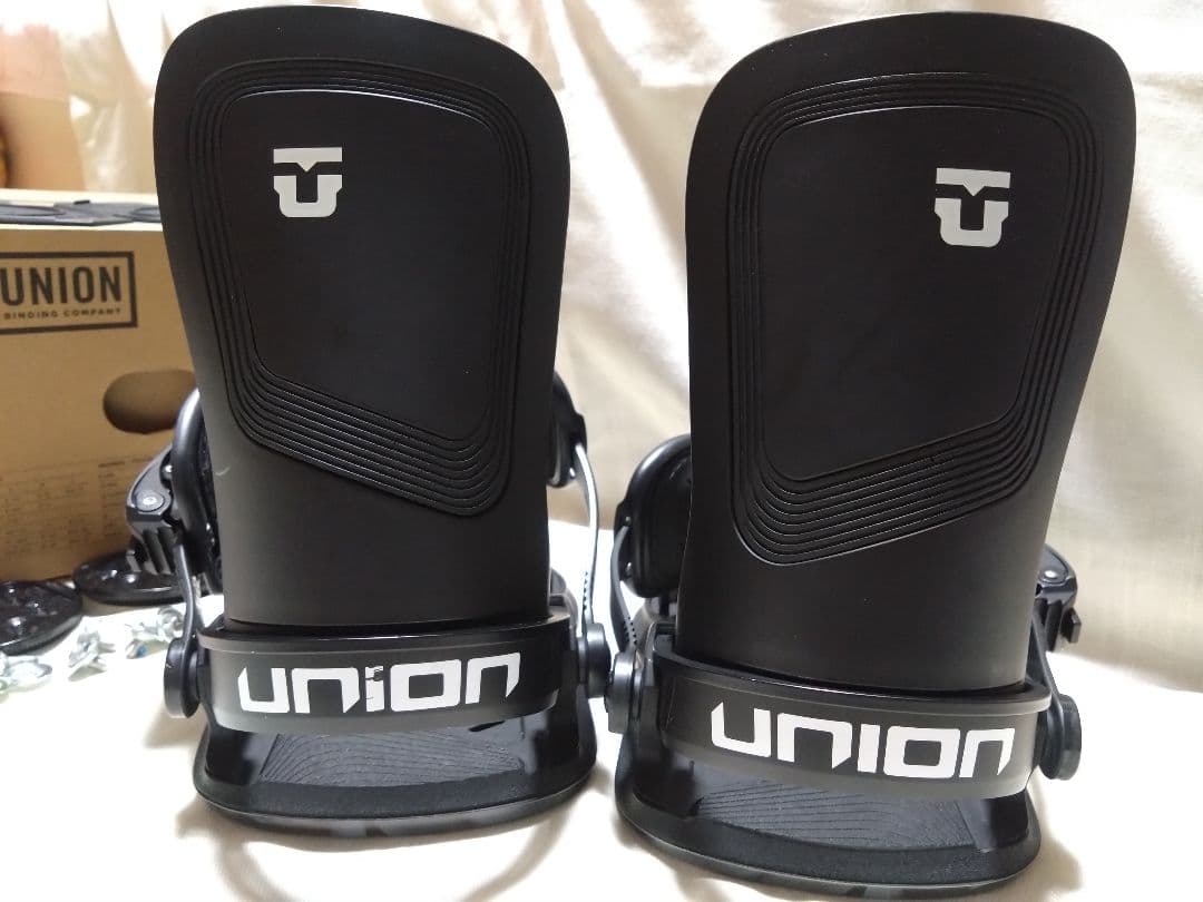 マ*ド様 UNION ULTRA ユニオン ウルトラ レディース Sサイズ 23