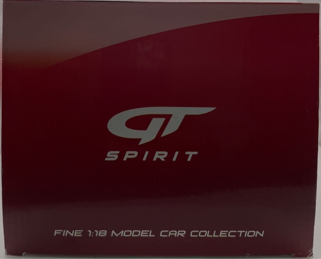 GT SPIRIT Porsche 911 Carrera ゴールド 1/18
