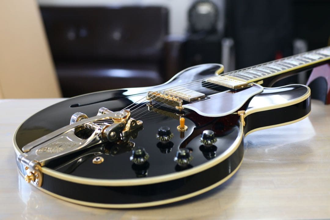 Gibson CustomShop ES-355 Bigsby ハードケース付き