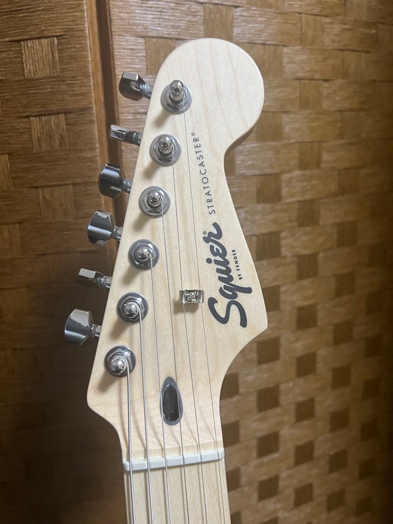 Squier ストラト Fishman Modern Fluence