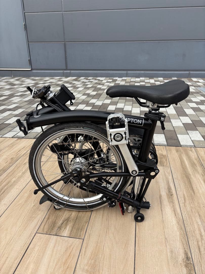 BROMPTON Cライン6速 折りたたみ自転車 ブラック 16インチ