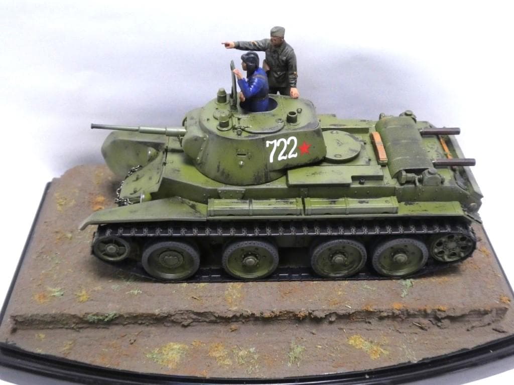 タミヤ 1/35 ソビエト戦車 BT-7 1937年型 完成品