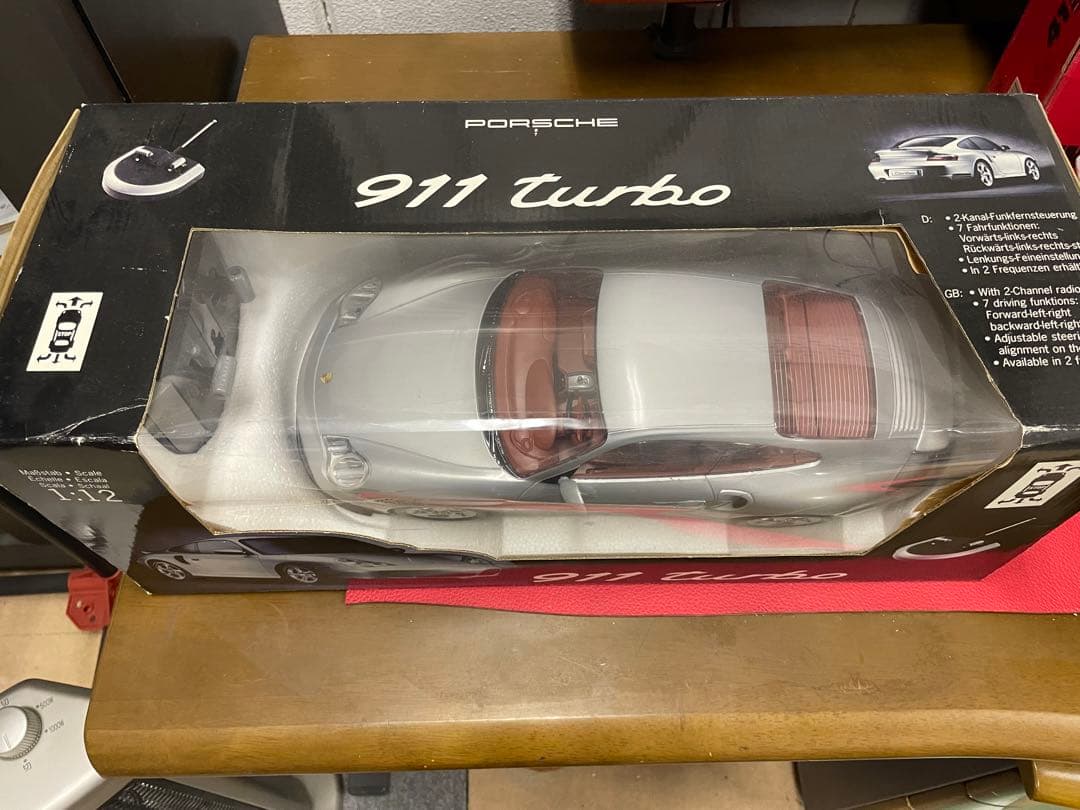 ポルシェ　911turbo 1/12スケール