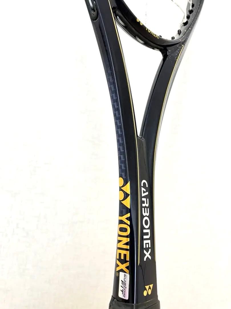 YONEX　CARBONEX CROWN ヨネックス カーボネックス　クラウン