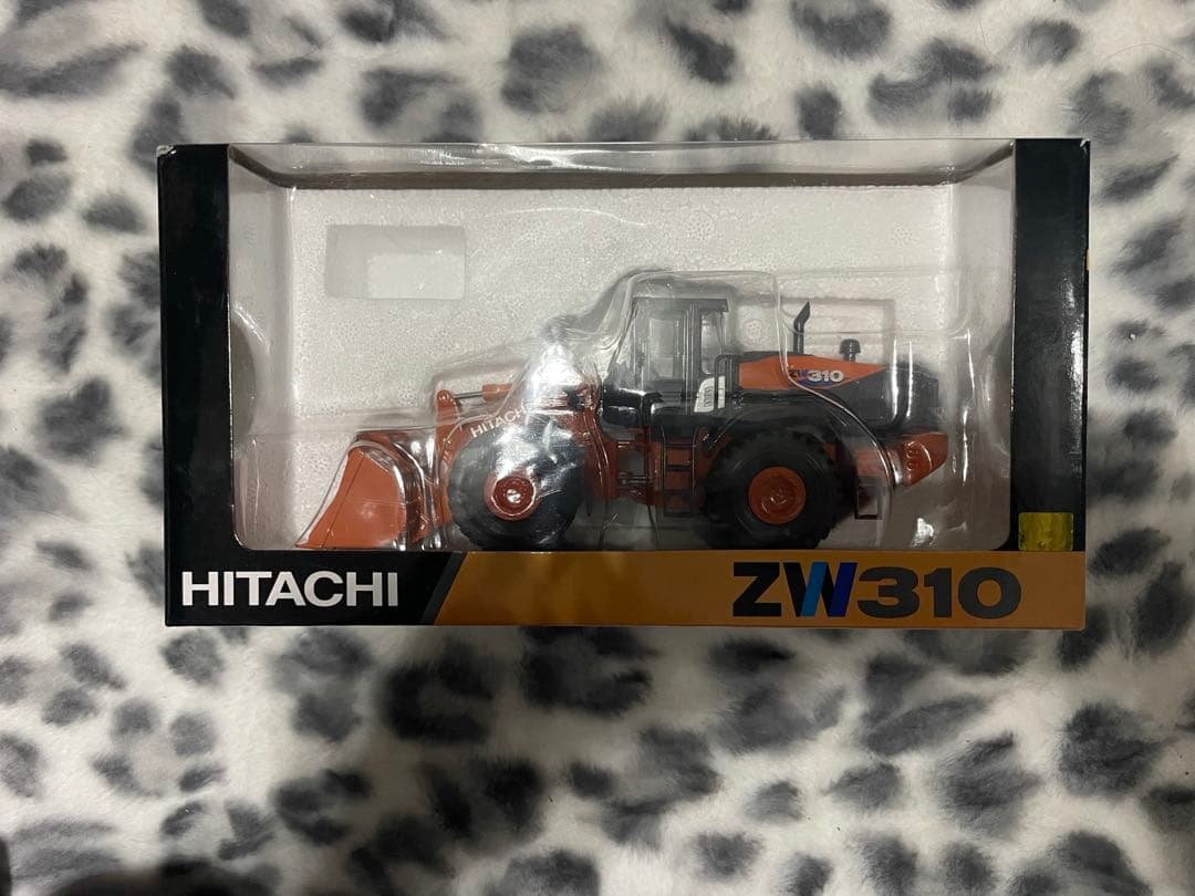 ミニカー 1/50 HITACHI zw310