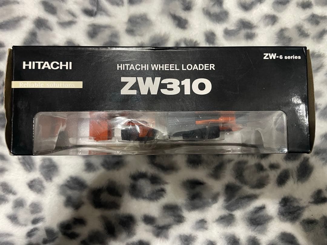 ミニカー 1/50 HITACHI zw310