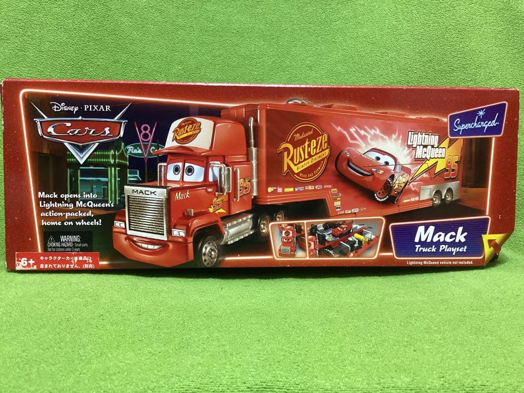 ディズニーカーズ新品 マック プレイセット リフト・ロッキングラウンダー1/55