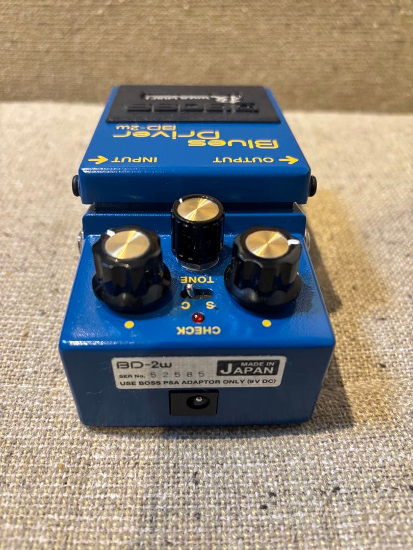 ギター BOSS BD-2W
