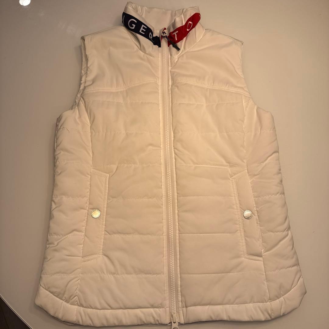  ゴルフ　ベスト　ダウン　白