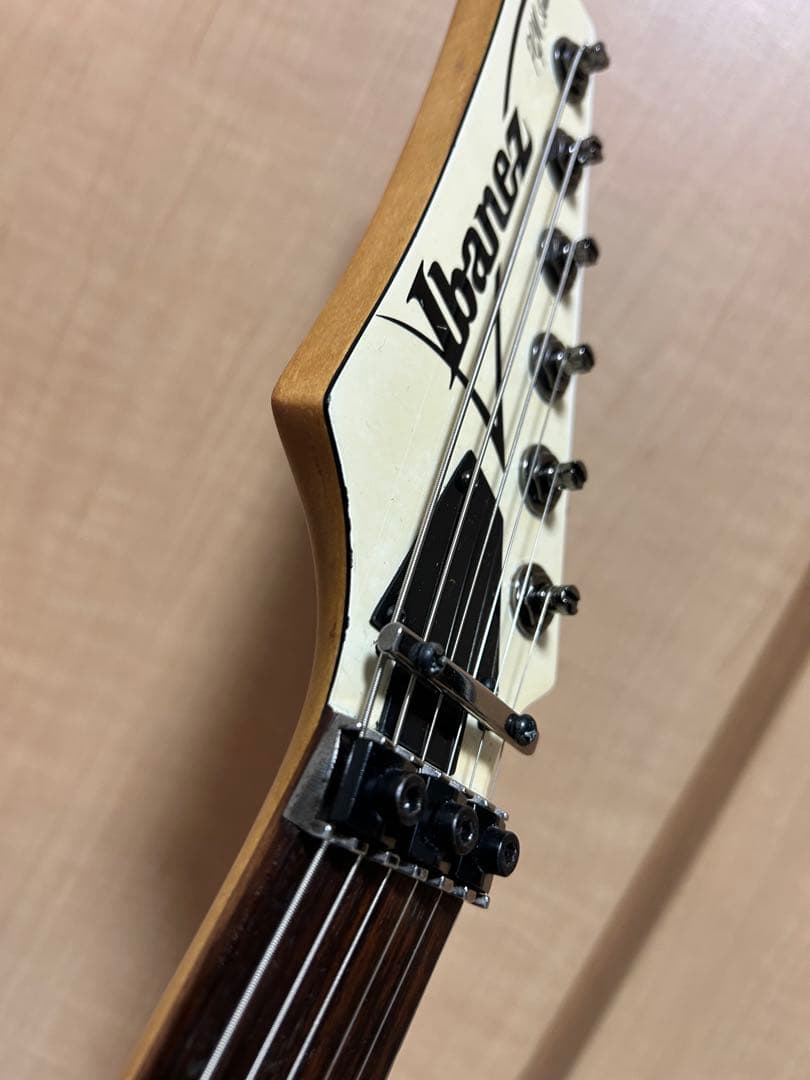 【売約済】Ibanez PGM30アイボリーペグ交換済・アーミングアジャスター付