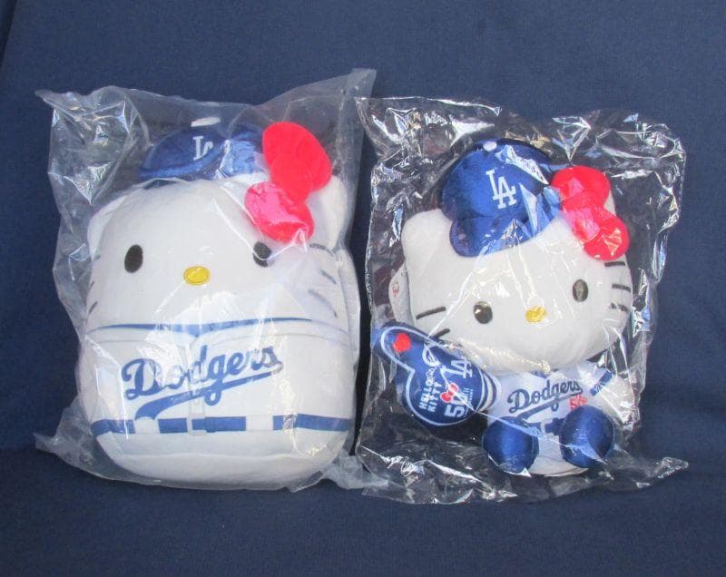 2体 Hello Kitty ドジャース×ハローキティ ぬいぐるみ MLB