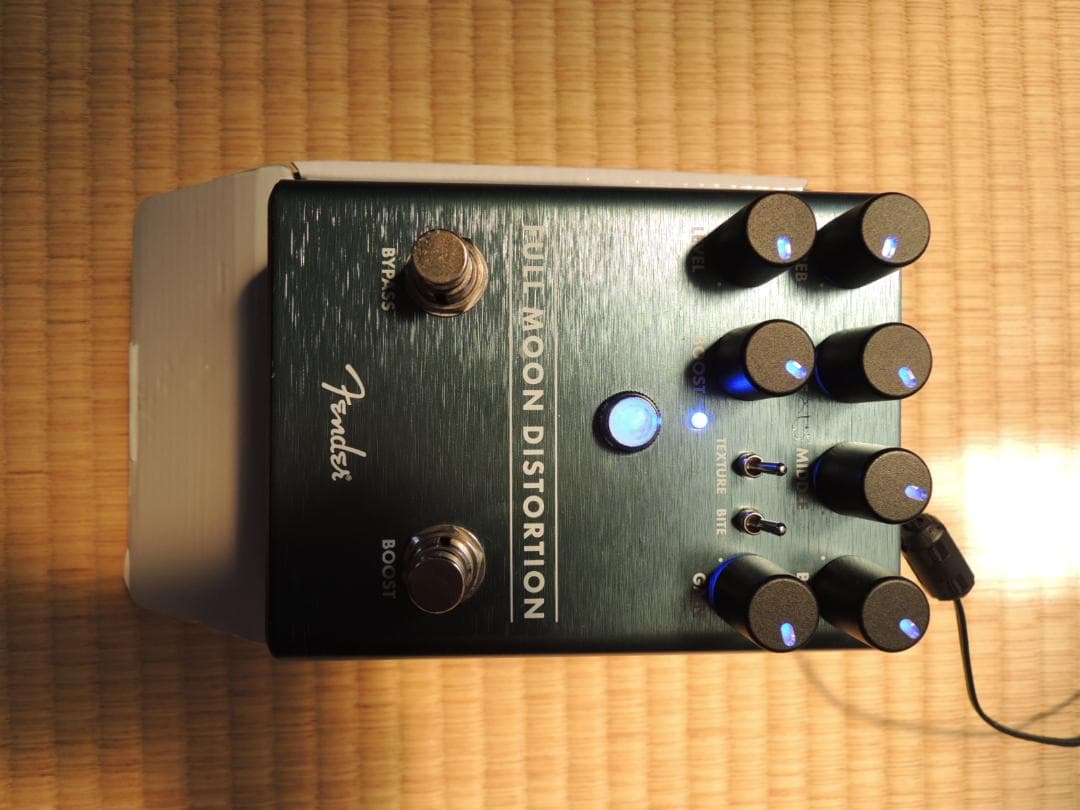★超美品　Fender FULL MOON DISTORTION