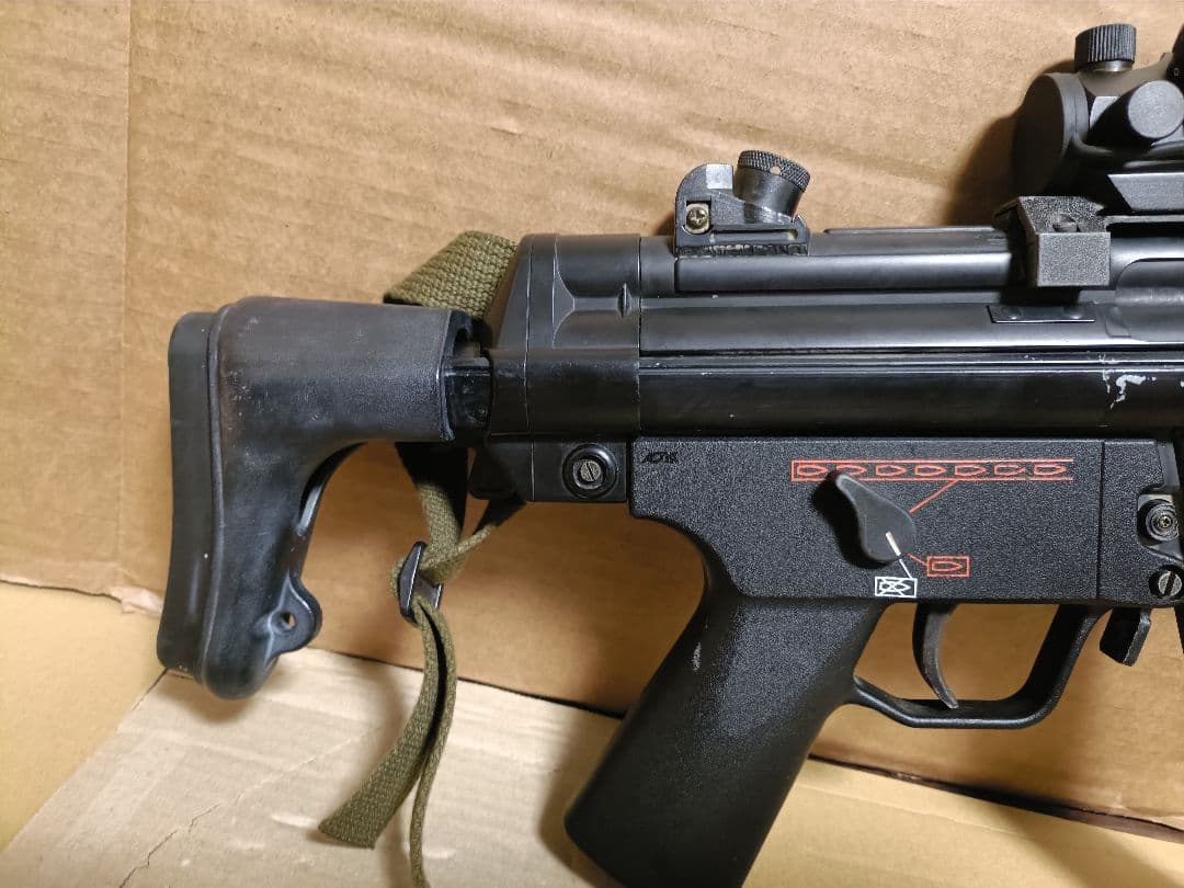 z*o様 東京マルイ　スタンダード電動ガン　MP5 サプレッサー　サイト　スリン