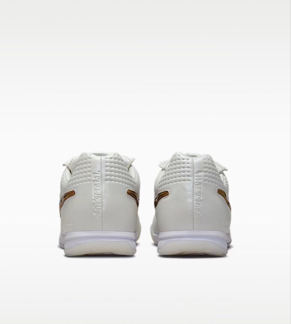 シューズ Nike Tiempo Legend \"Touch of Gold\" 24.5