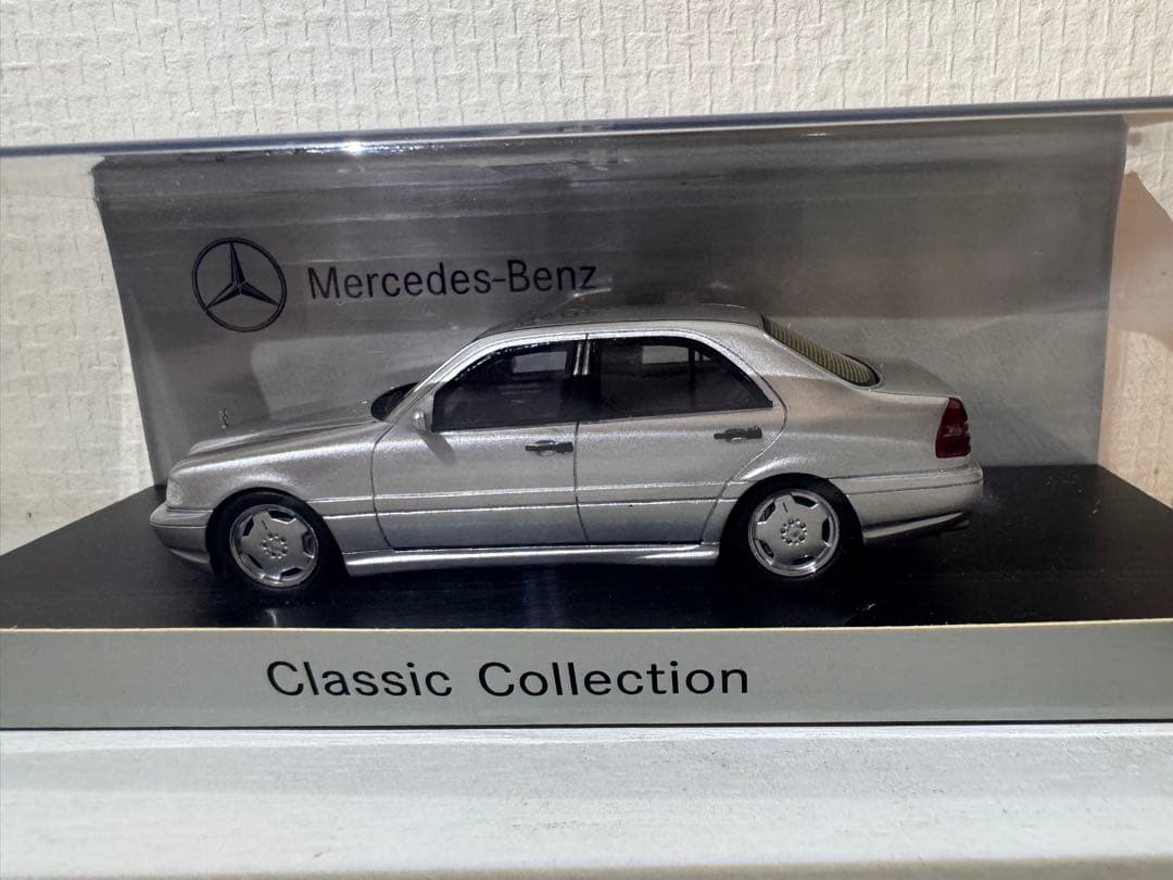 Mercedes-Benz C43 AMG (W202) ミニカー