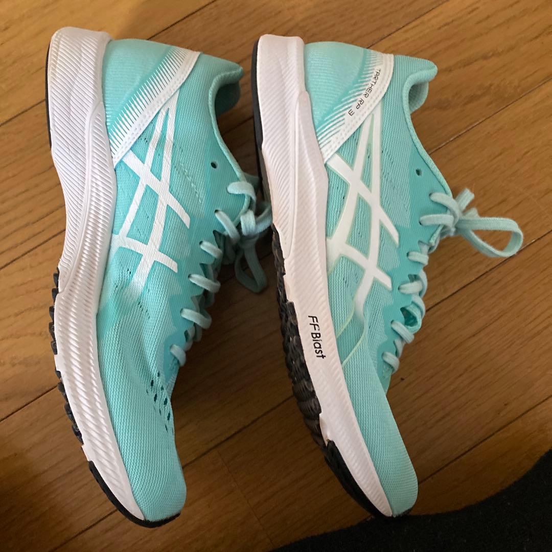 ASICS Tarther rp 3ランニングシューズ ライトブルー24センチ