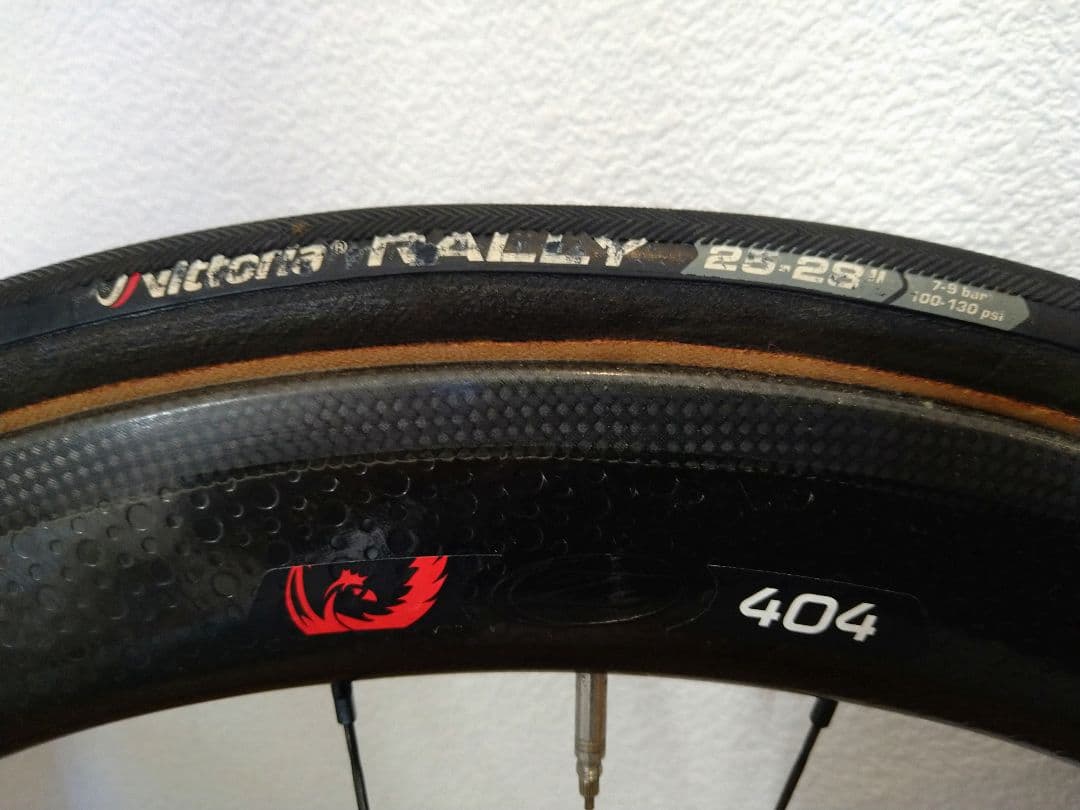 ZIPP 404 firecrest チューブラーホイール　リムブレーキ