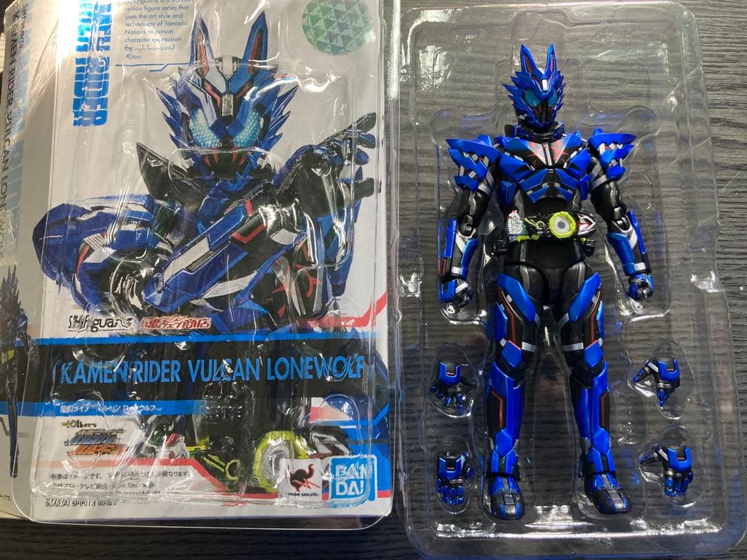 SHF フィギュアーツ　仮面ライダーバルカン　ローンウルフ