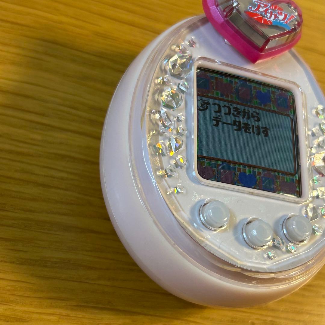 Tamagotchi P's たまごっちピース ピンク アイカツデコピアス付