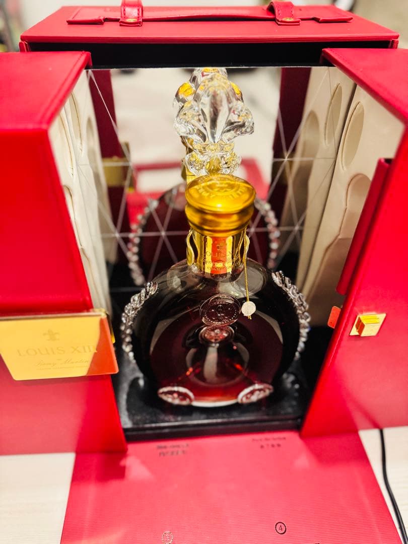 LOUIS XIII ルイ13世 観音開き コニャック 700ml シリアル一致