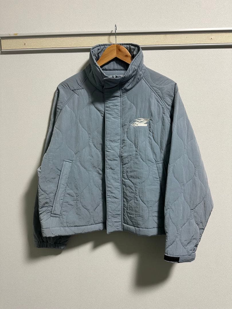 ずとまよ SNNK Quilted Jacket (Blue Gray)