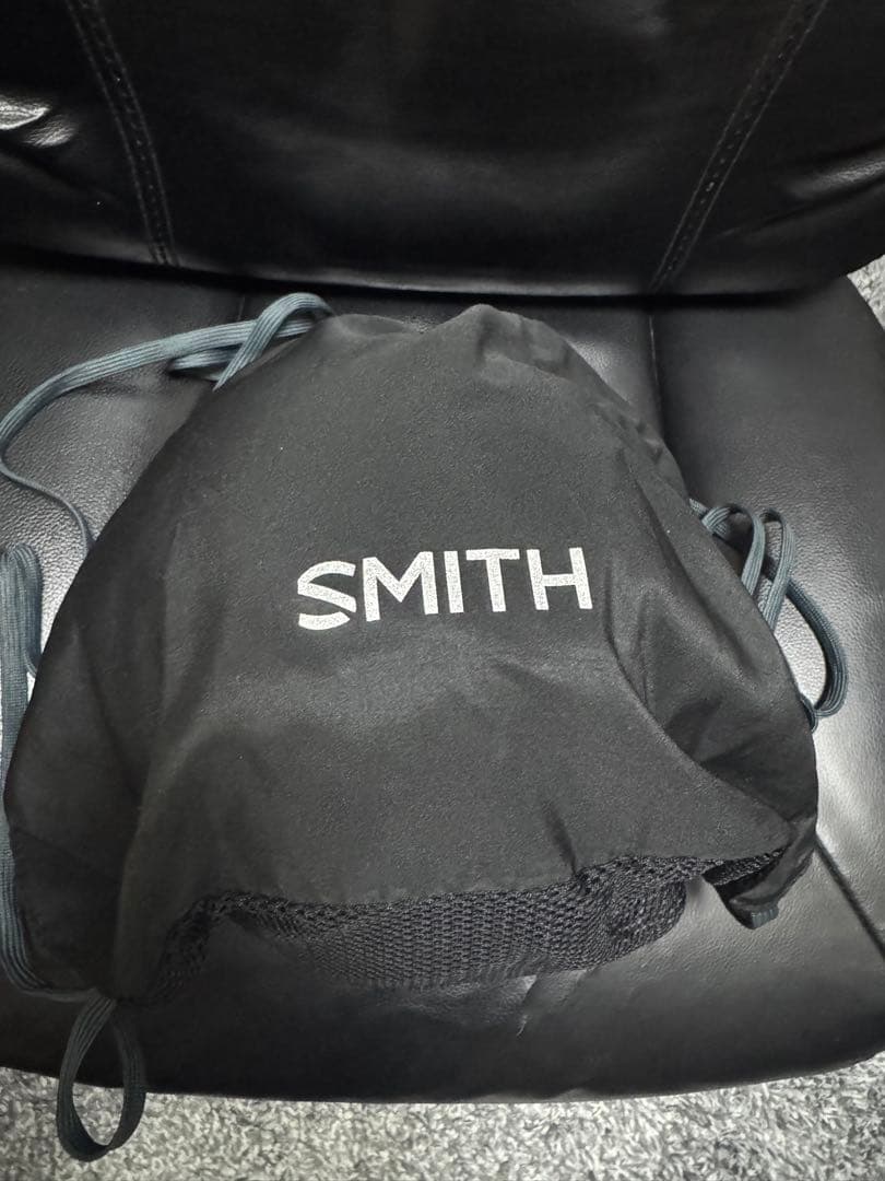 Smith Altus Mips マットブラック ヘルメット