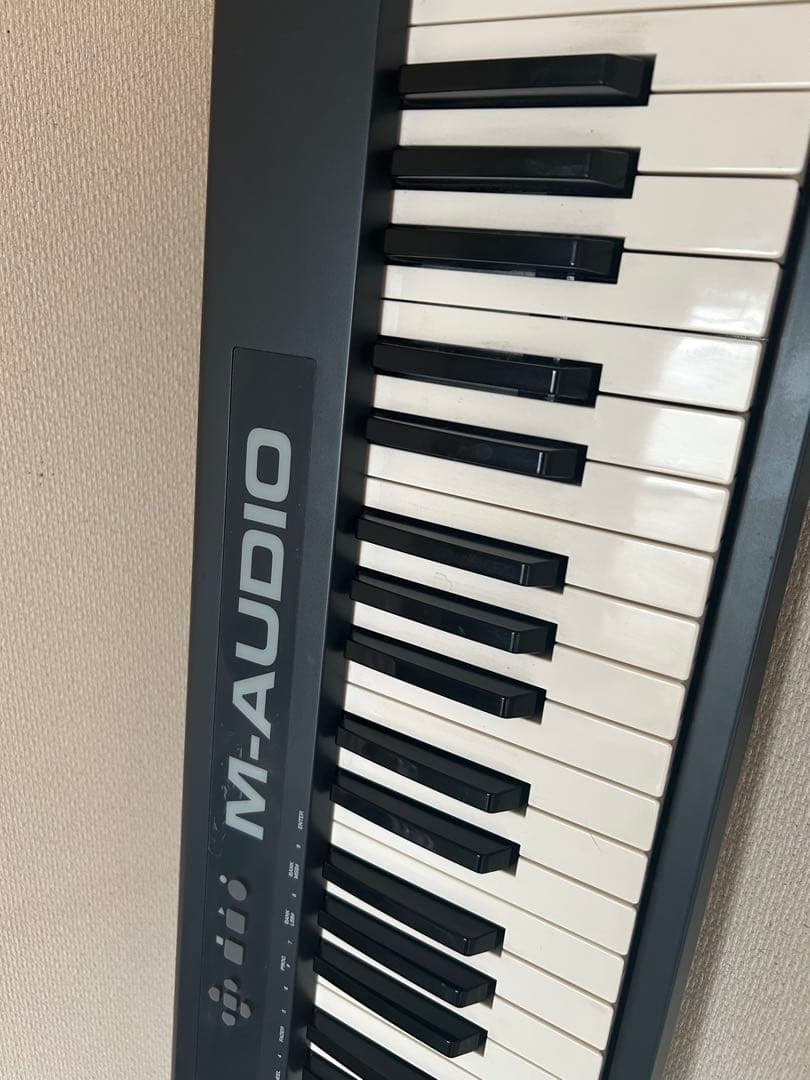 keystation 88 audio midi（USBケーブル付き）