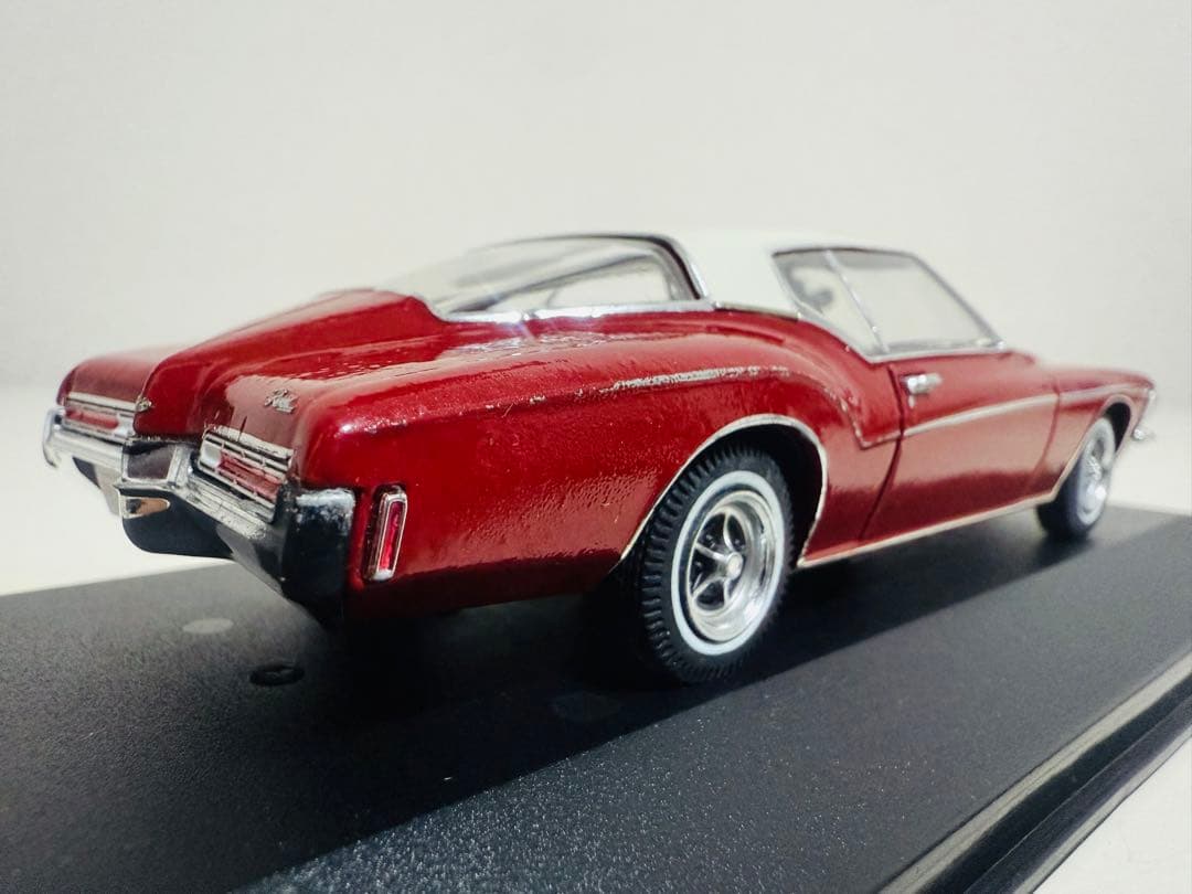 '72 Buickビュイック Rivieraリビエラ Coupeクーペ 1/43