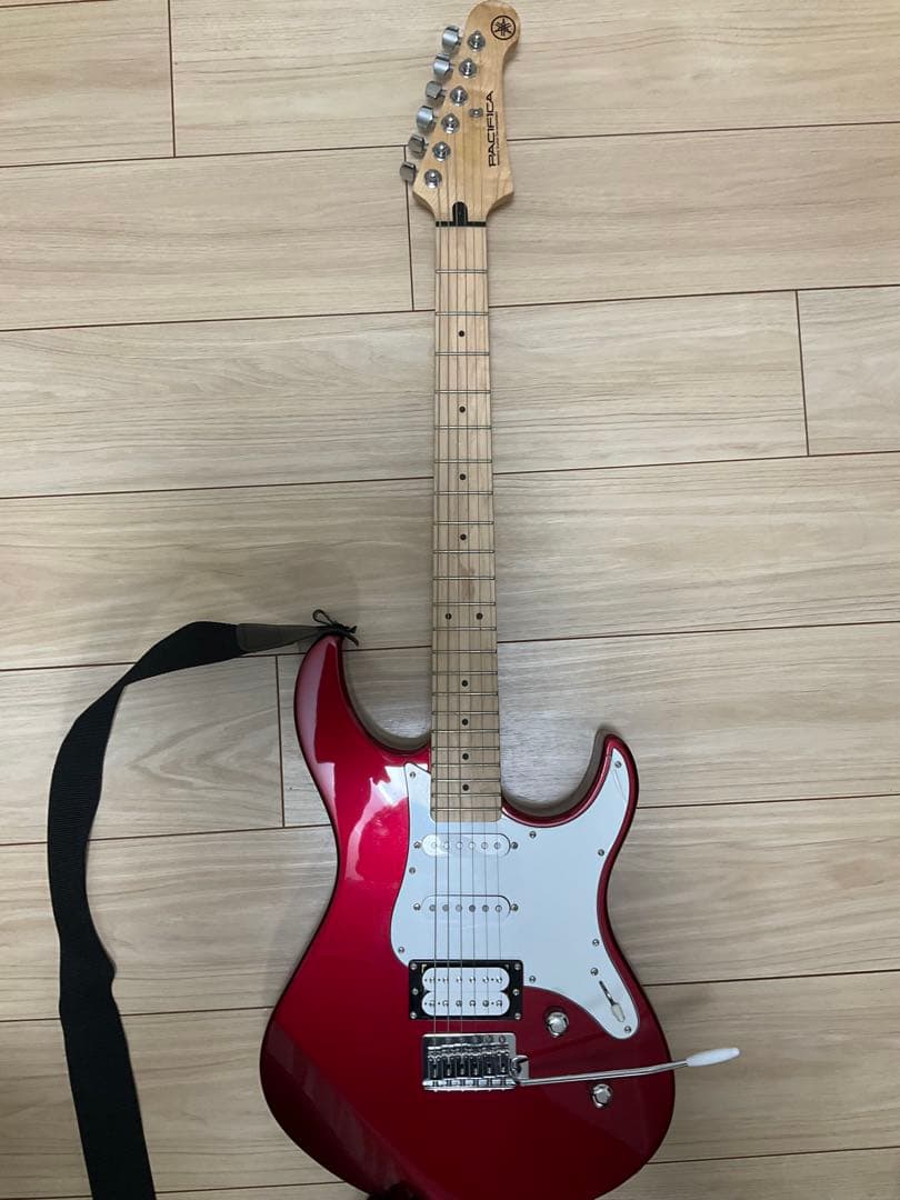 Yamaha PACIFICA レッド エレキギターPAC112VM