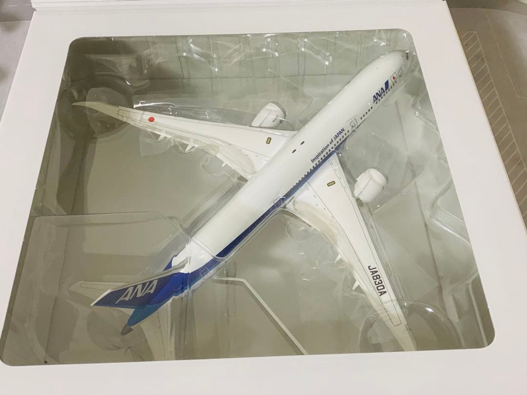 全日空商事公式モデルＢ７８７－９／ＪＡ８３０Ａ７８７長胴体型プラスティック樹脂製